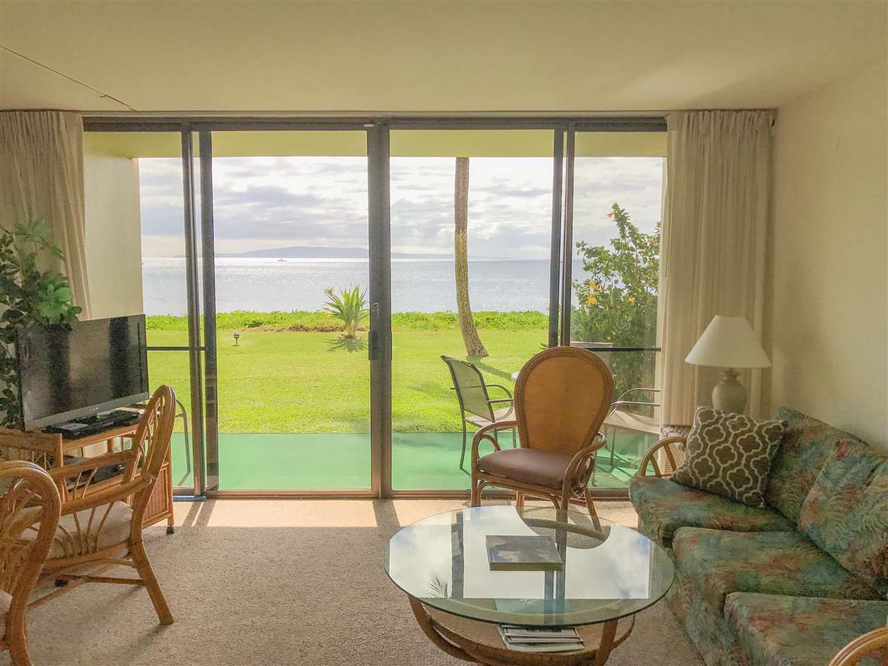 Kihei Condo : Sugar Beach Resort Unit 122, Maui, Hawaii