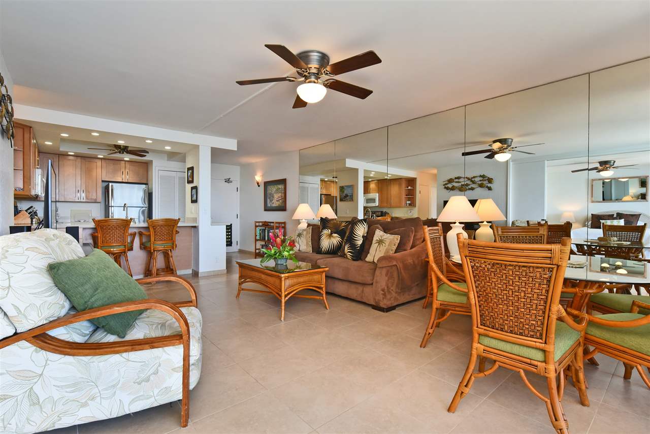 Napili/Kahana/Honokowai Condo : Hololani Unit B403, Maui, Hawaii