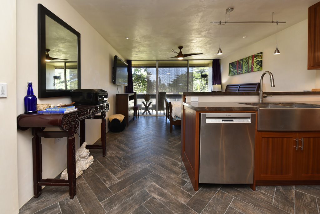 Napili/Kahana/Honokowai Condo : Napili Ridge Unit 11 J, Maui, Hawaii