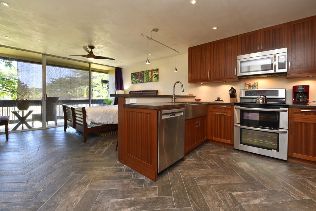 Napili/Kahana/Honokowai Condo : Napili Ridge Unit 11 J, Maui, Hawaii
